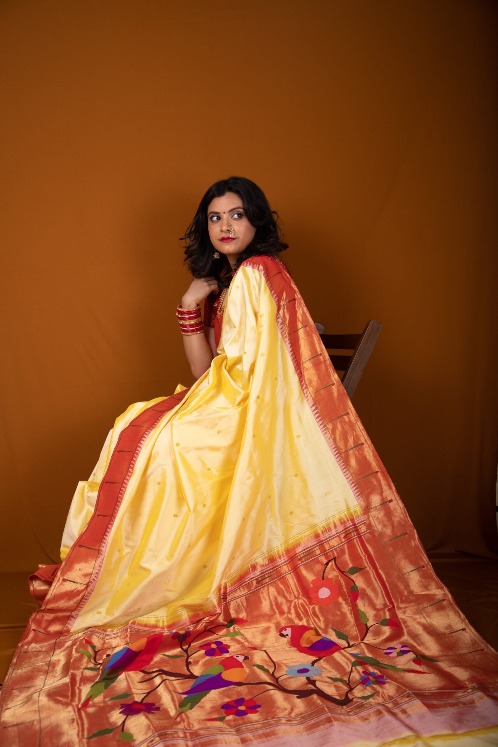 6 Perfect Looks with Bridal Yeola Paithani Saree for Your Wedding